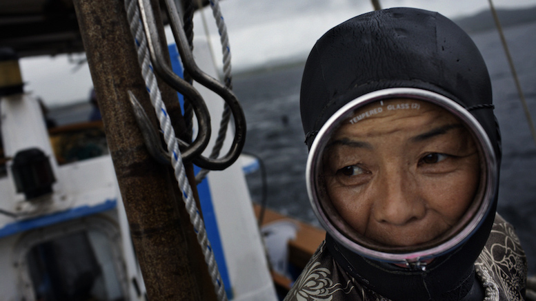 Hae-Nyeo Divers: A History – Oliver jarvis